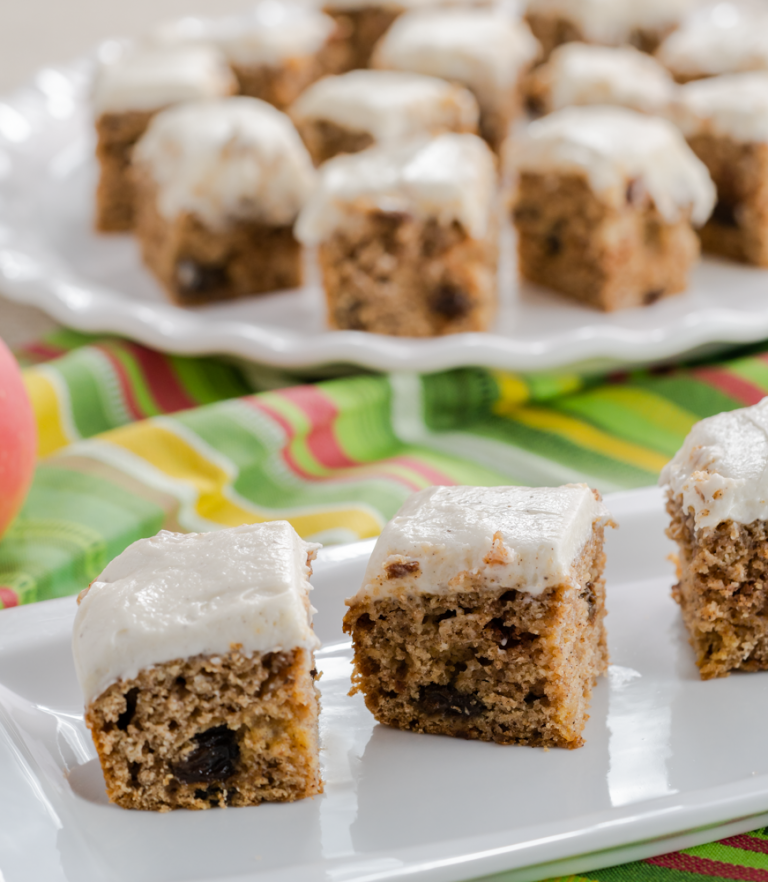 Raisin Spice Bars - Mama Needs Cake®