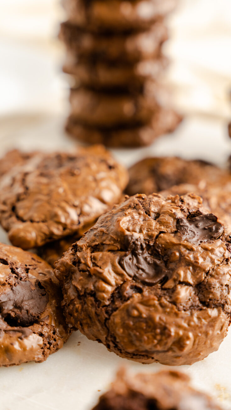 Easy and Rich Flourless Chocolate Cookies - Mama Needs Cake®