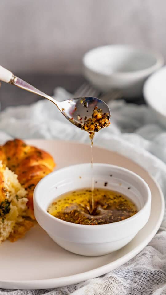 Restaurant-Style Bread Dipping Oil - Mama Needs Cake®