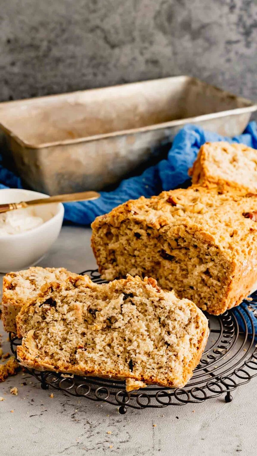 Betty White's Banana Bread - Mama Needs Cake®