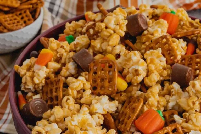 10 of the All-Time Best Fall Snack Mixes - Mama Needs Cake®