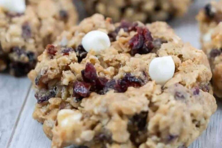 12 Easy Christmas Drop Cookies to Try This Holiday Season - Mama Needs ...