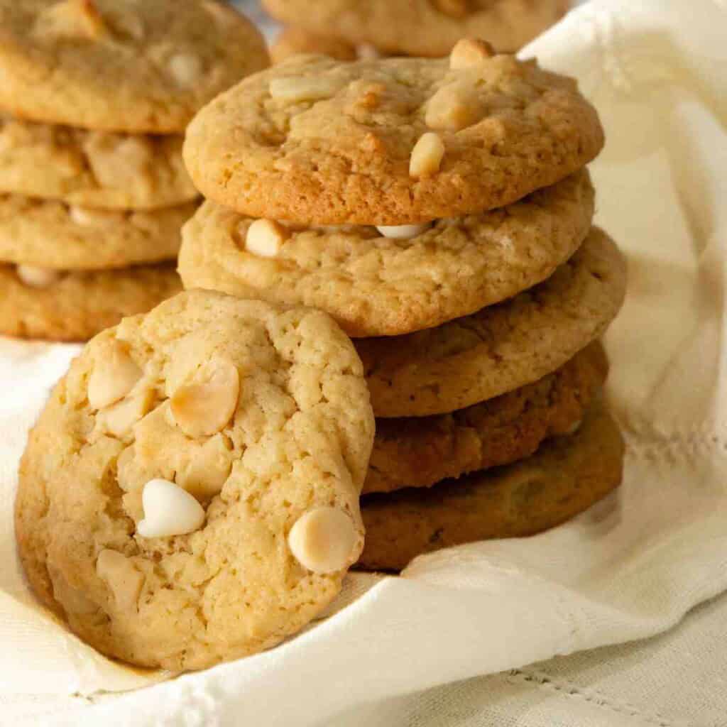 Lemon Macadamia Nut Cookies - Mama Needs Cake®