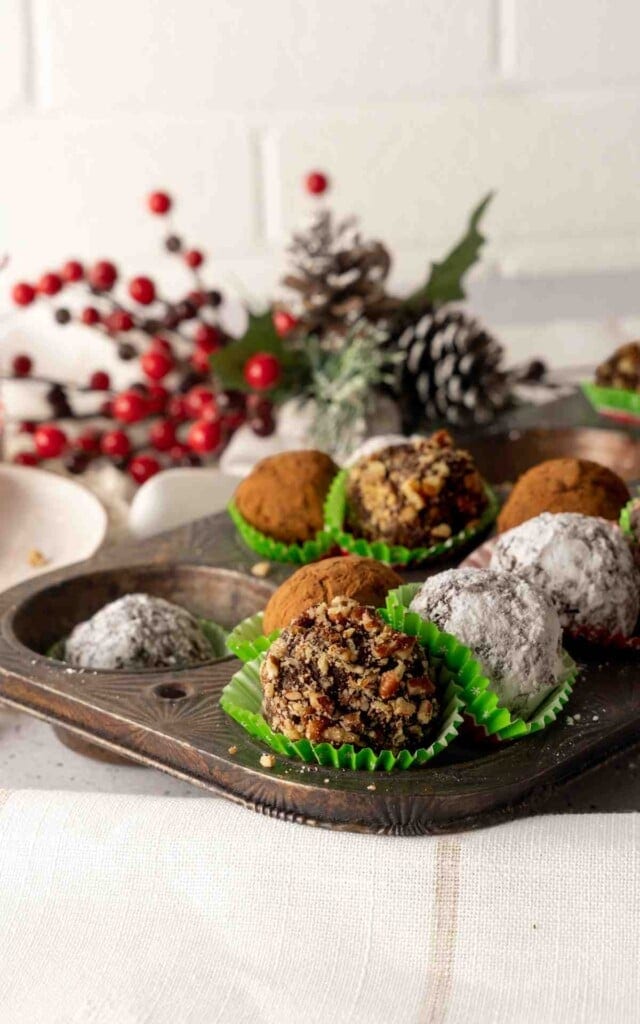 Rum Balls Recipe - Mama Needs Cake®